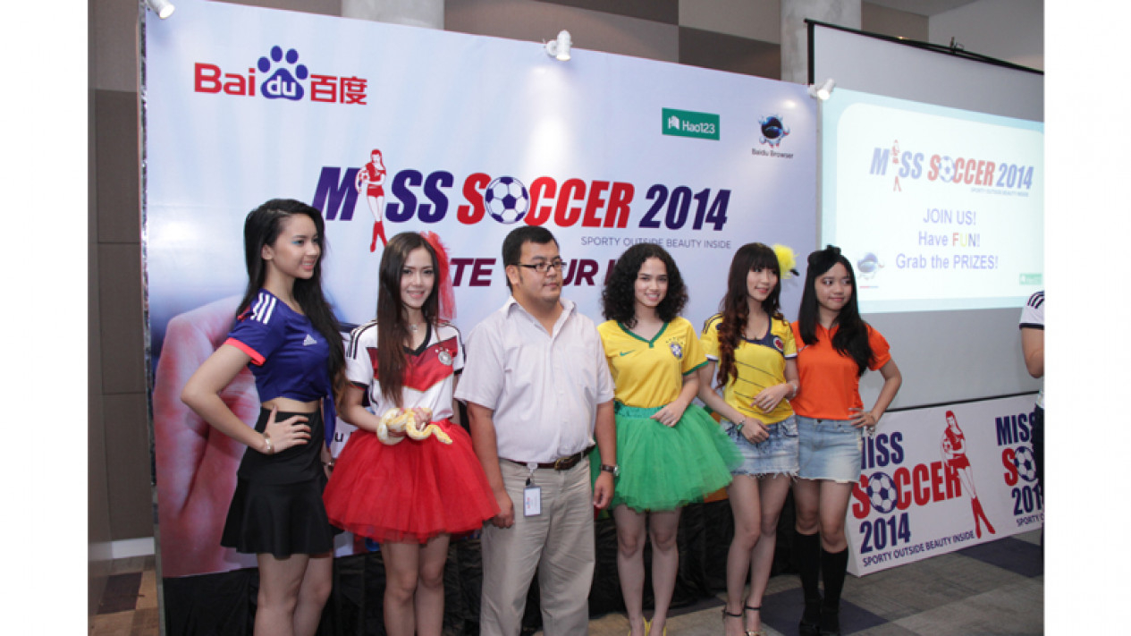 Foto Lewat “Miss Soccer 2014, Foto Lewat “Miss Soccer 2014,