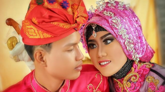 Hukum Ciuman Dalam Islam Diperbolehkan Atau Tidak