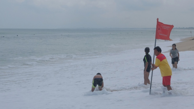 Bmkg Gelombang Sangat Tinggi Berpotensi Terjadi Di Laut Selatan Jawa
