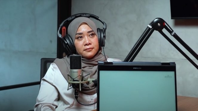 Resmi Cerai dari Doddy Sudrajat, Puput: Plong Banget Resmi Cerai dari Doddy Sudrajat, Puput: Plong Banget