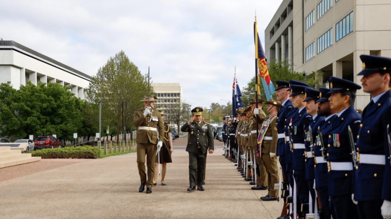 Foto Temui Jenderal Perang Australia, KSAD Dudung Akan Tingkatkan Kerja ... Foto Temui Jenderal Perang Australia, KSAD Dudung Akan Tingkatkan Kerja ...