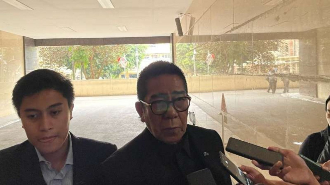Henry ke Satpam Komplek Polri Duren Tiga: Jangan Ada Lagi yang Halu ... Henry ke Satpam Komplek Polri Duren Tiga: Jangan Ada Lagi yang Halu ...