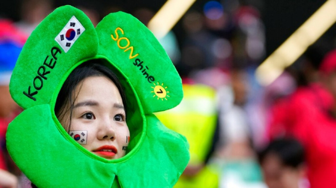 Foto Aksi Memikat Fans Timnas Korea Selatan Di Piala Dunia 2022