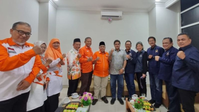 Pks Dan Nasdem Jatim Rapatkan Barisan Siap Menangkan Anies Di Pilpres 2024
