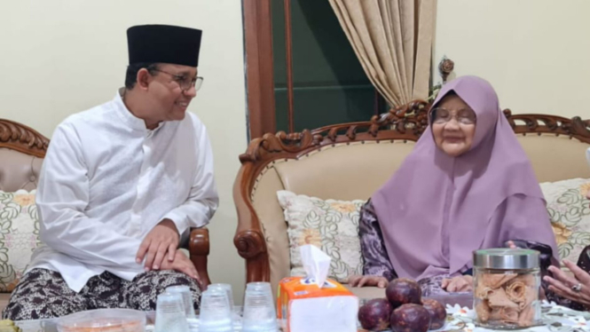 Respons Keluarga, Usai Anies Bertemu Ibunda Cak Imin Minta Doa Restu ... Respons Keluarga, Usai Anies Bertemu Ibunda Cak Imin Minta Doa Restu ...