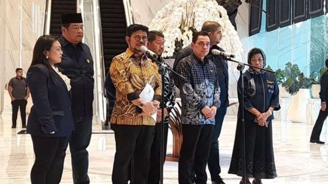 Mentan Syahrul Yasin Limpo Serahkan Surat Pengunduran Diri Ke Presiden