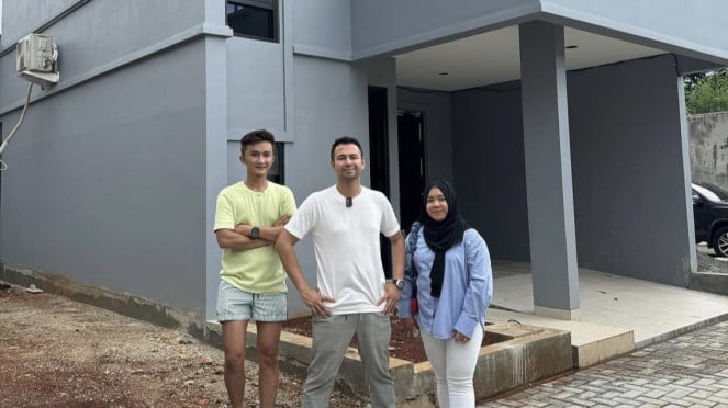 Raffi Ahmad Pensiunkan Mbak Lala Sebagai Pengasuh Rafathar, Apa Alasannya? Raffi Ahmad Pensiunkan Mbak Lala Sebagai Pengasuh Rafathar, Apa Alasannya?